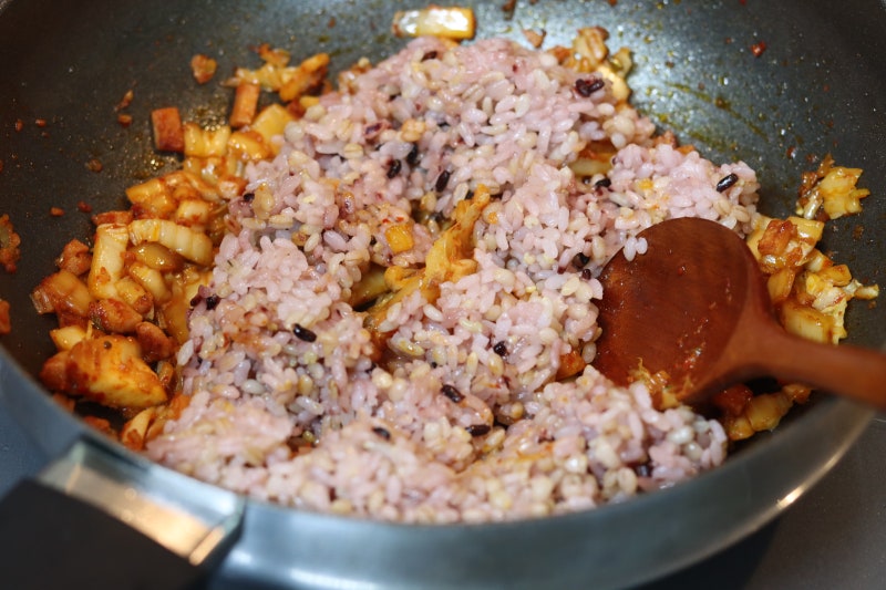 스팸 김치볶음밥 레시피 재료 김치 스팸 볶음밥 만드는법 신김치요리 혼밥 메뉴 네이버 블로그