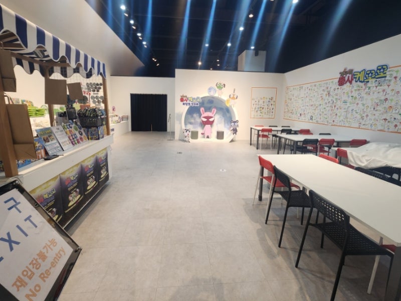 용산 아이파크몰 팝마트 아이들 장난감 피규어 키덜트 가챠 Pop Mart 구경 네이버 블로그