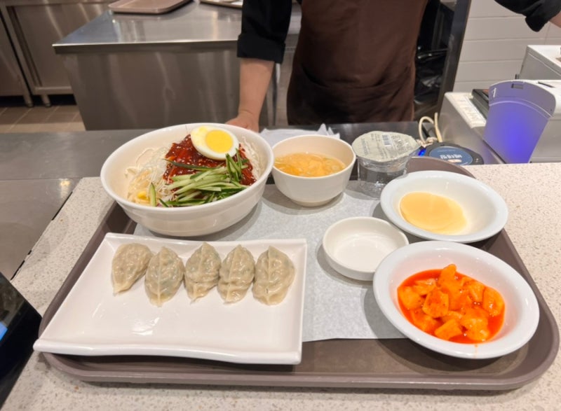 송파 잠실 롯데백화점 베테랑 칼국수 백화점 푸드코트 푸드에비뉴 전주맛집 칼국수 쫄면 만두 내돈내산 후기 네이버 블로그