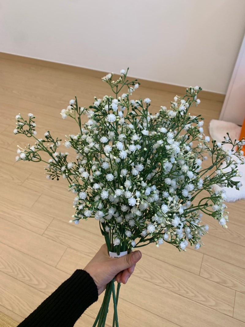 W 셀프웨딩촬영에 필요한 예쁜 조화부케 만드는 초간단 꿀팁 대공개 고속터미널 조화시장 쉽게 가는 방법 안개꽃부케 만들기