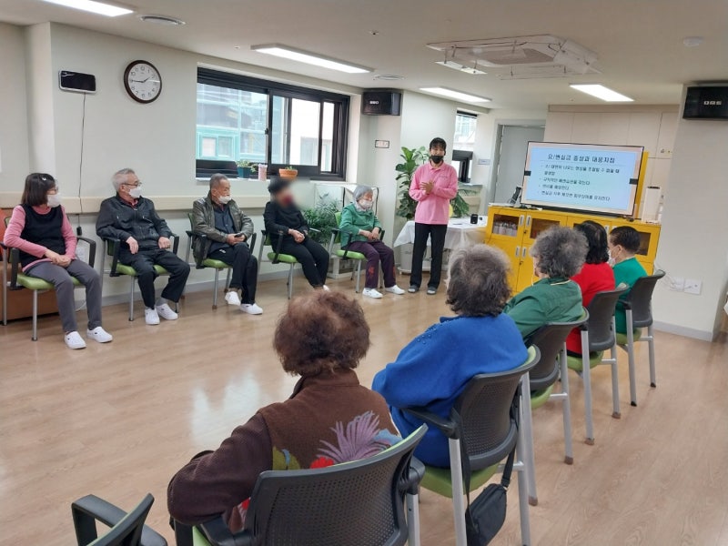 부천주간보호센터소사주간보호센터심곡본동주간보호센터희망나눔주간보호센터사회적협동조합노인대학치매주간보호센터수급자교육탈수