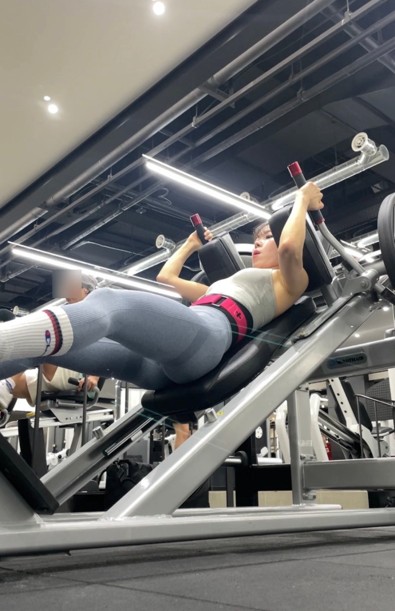 핵스쿼트 머신 하체 근력 운동 남자 여자 힙업 운동 애플힙 추천 네이버 블로그