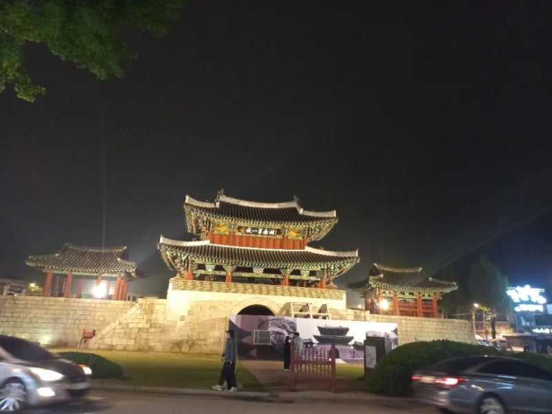 전주 여행 코스 가볼만한곳 한옥마을 남부시장 야시장 먹거리 볼거리 구경하기 좋은곳 이용시간 주차정보 네이버 블로그