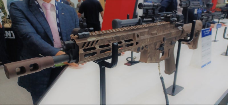 [공식] STC-16, 특수작전용 기관단총 2형 계약 완료 : 네이버 블로그