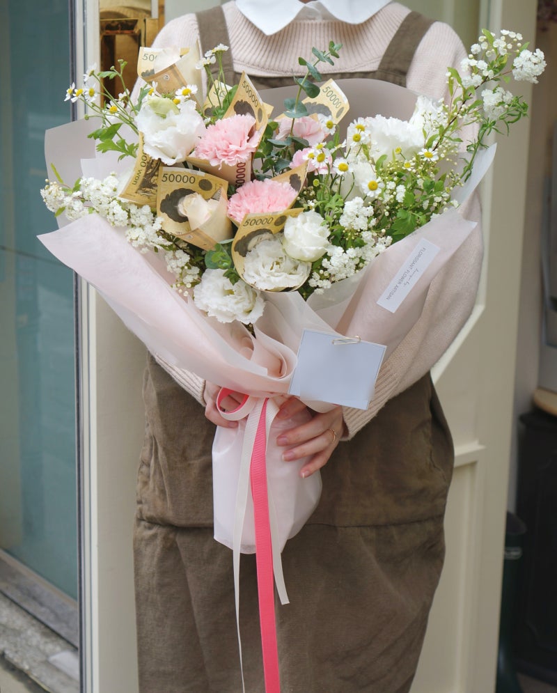 성북구꽃다발 성신여대용돈꽃다발 고대꽃집 고대병원꽃집 강북머니플라워 동대문구지폐꽃다발 안암보문꽃집 동선동꽃집 돈암동용돈꽃다발