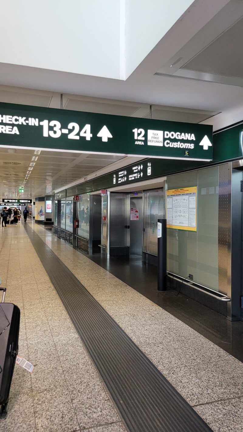 밀라노 말펜사공항 택스리펀tax Refund 방법 접수 위치 도장 서류 키오스크 현금 플래닛 글로벌블루 환급