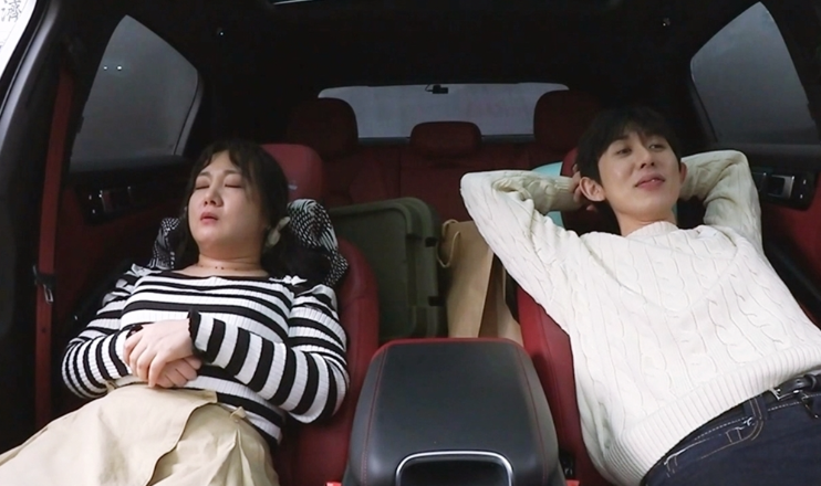 나혼자산다 박나래 코쿤 옷 데이트룩 초커 목걸이 And 와인바 한복대여점 위치 정보 포함 네이버 블로그