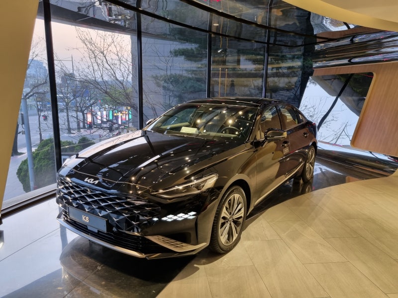 기아 2023 K8 하이브리드 익스테리어 후기 l 18인치 휠, 오로라 블랙 펄 : 네이버 블로그