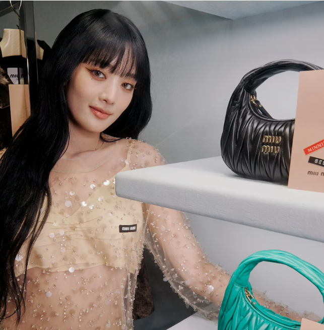 미우미우 가방 마테라쎄 나파 20대 여자명품 가방 브랜드 추천 네이버 블로그