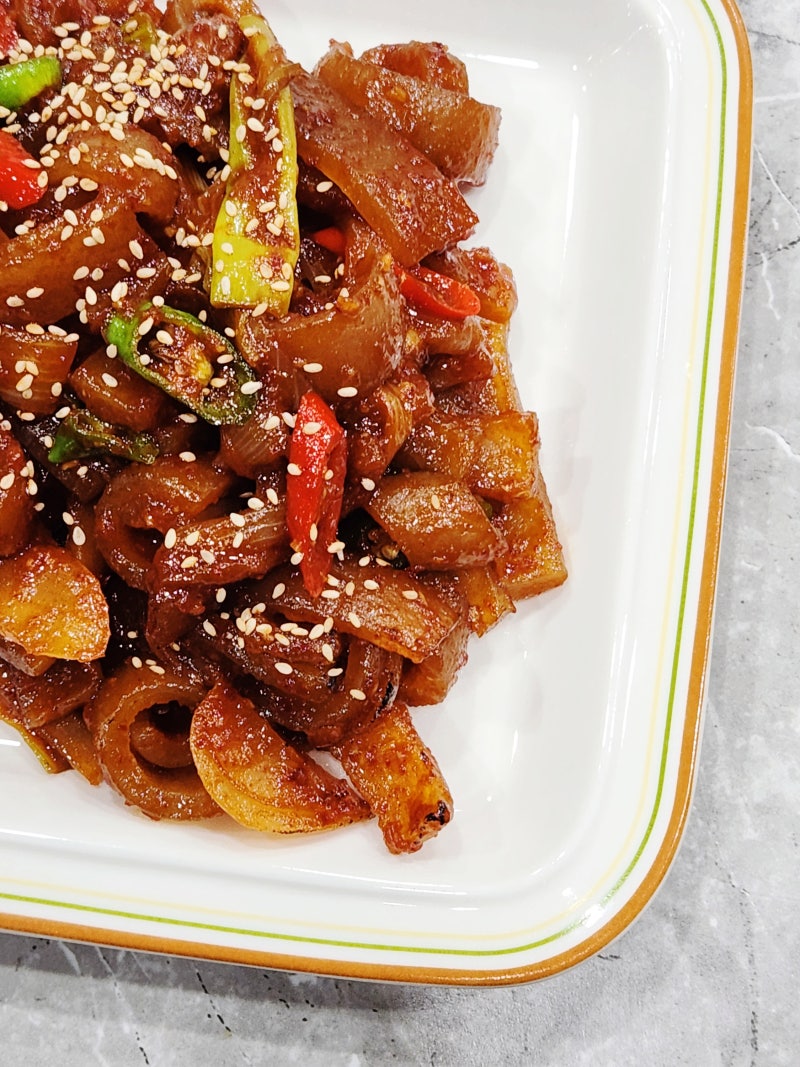 돼지껍데기볶음 양념 돼지껍데기 삶는법 구이 불맛 요리법 집에서 소주안주 요리 네이버 블로그