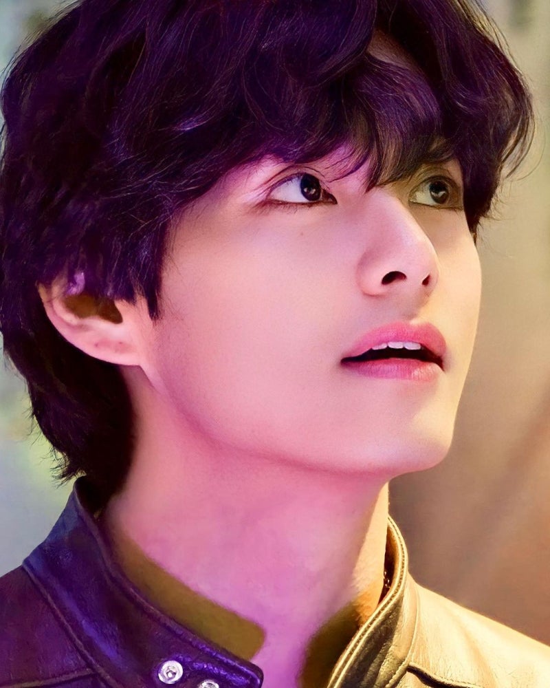방탄소년단 뷔 THE IDOL WHO LOOKS LIKE THE MAIN CHARACTER OF WEBTOONS & NOVELS ...