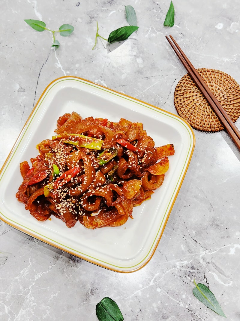 돼지껍데기볶음 양념 돼지껍데기 삶는법 구이 불맛 요리법 집에서 소주안주 요리 네이버 블로그