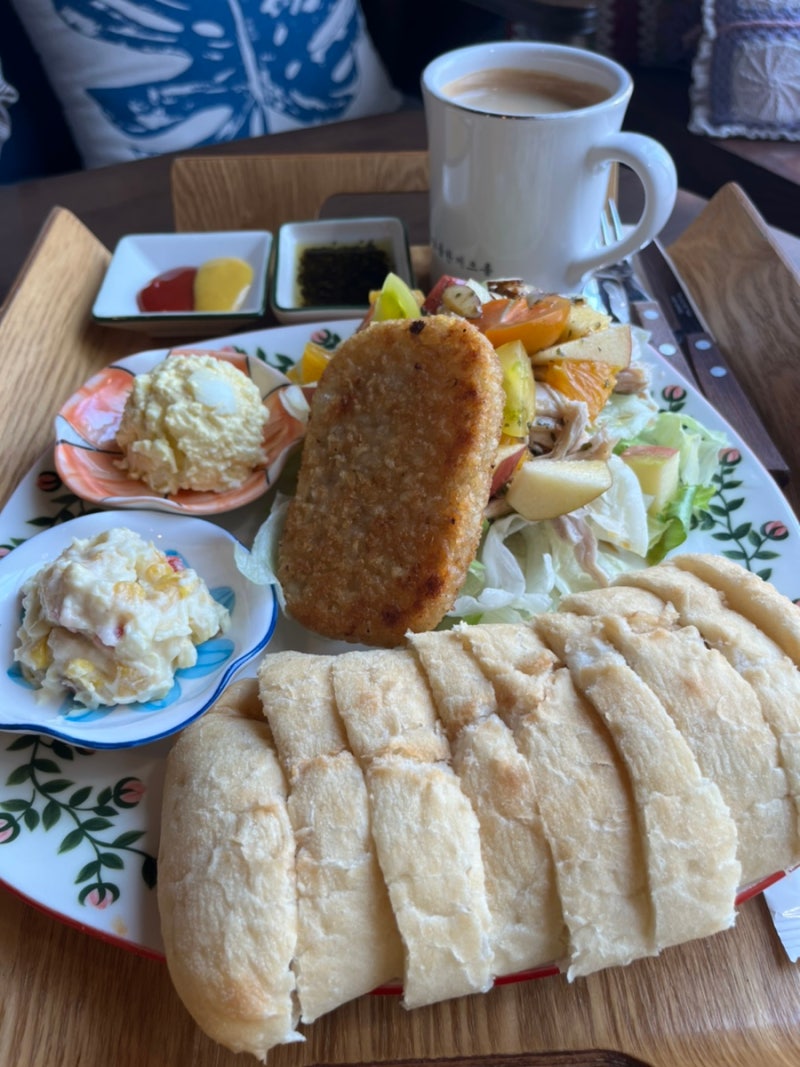 춘천 브런치 맛집 신북카페 달콤한 게으름 네이버 블로그