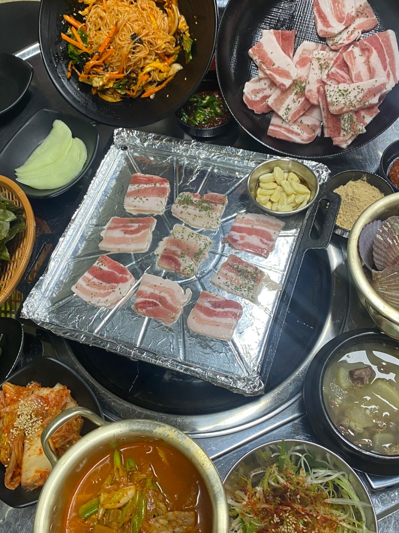 여수 여천 고기집 냉동 삼겹으로 한 쌈 먹자마자 찬양하게 되었어요 네이버 블로그
