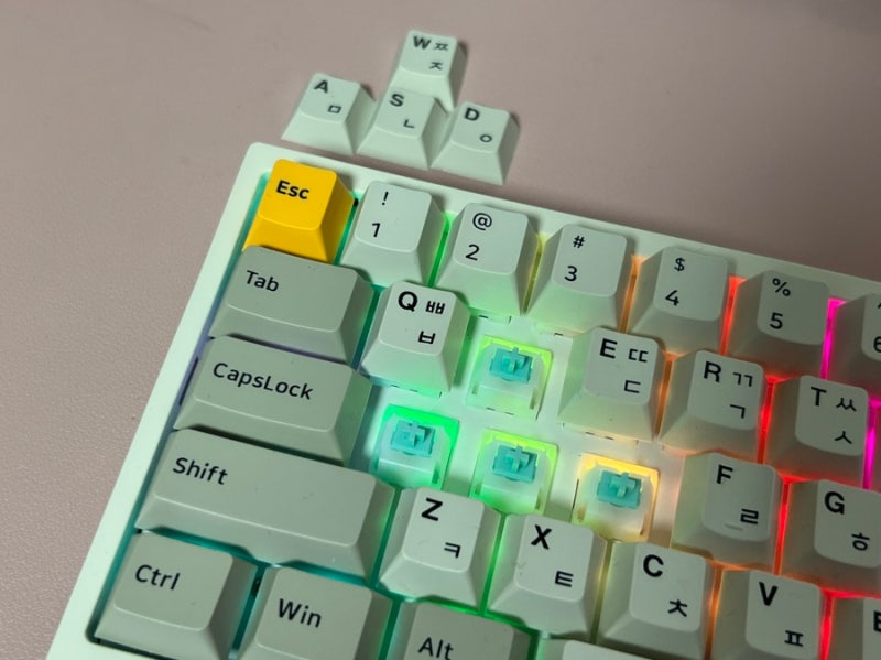 무선 블루투스 미니 기계식 키보드 추천 앱코 K660M-L68 : 네이버 블로그