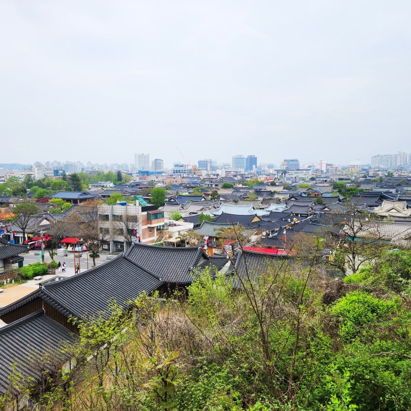 전주여행 봄이 온 경기전과 전동성당 전주 한옥마을 걷기 한복과 경성의복 네이버 블로그