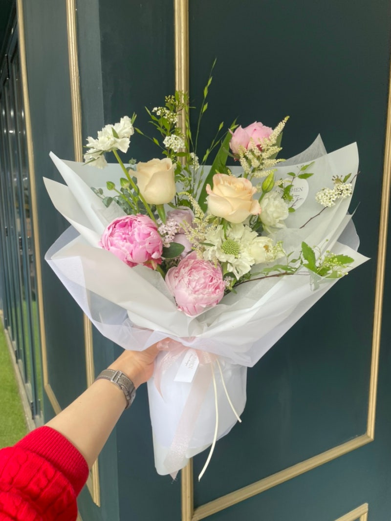 판교꽃집 고센플라워부띠크 꽃다발작약꽃다발꽃다발선물기념일선물 네이버 블로그