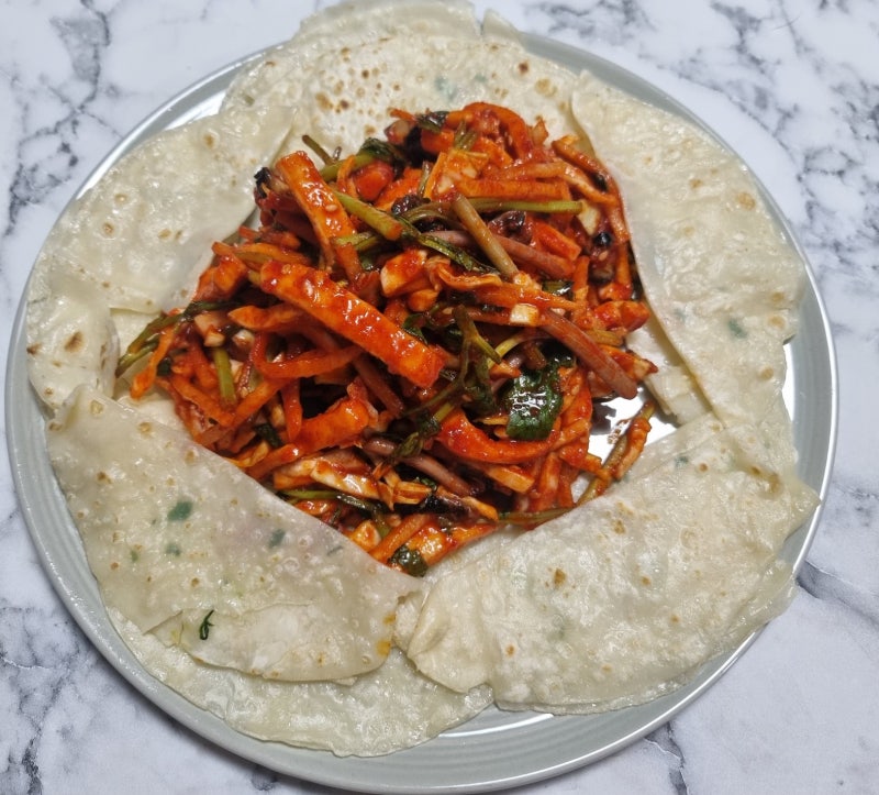 대구 무침회 맛집 반고개 의성 무침회 본점포장후기납작만두 필템 네이버 블로그
