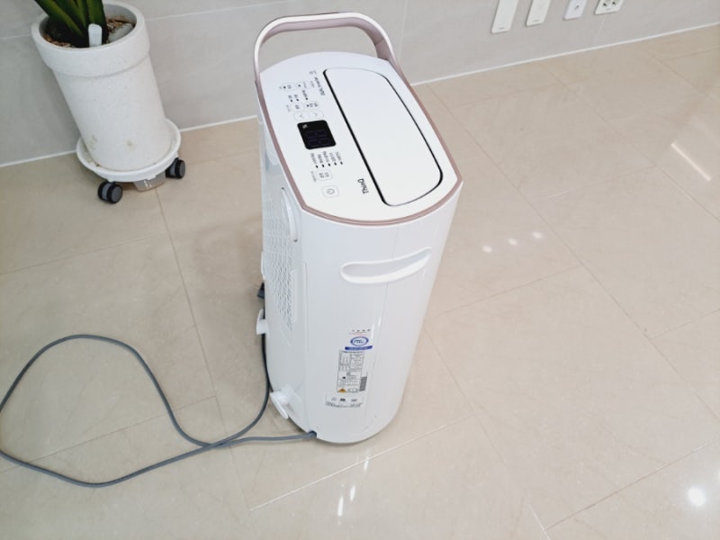 LG전자 제습기 휘센 듀얼 인버터 20L DQ202PGUA 엘지 제습기 골드 추천 / 골드 블루 핑크 색상차이 : 네이버 블로그