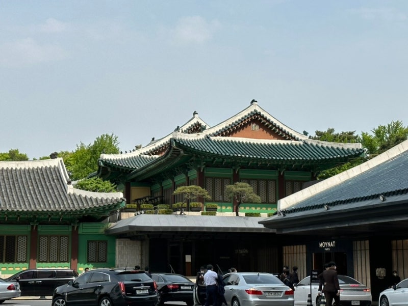 서울신라호텔 주차 셔틀 그랜드 코너 디럭스 룸 업그레이드 영빈관뷰 야경과 함께한 투숙 후기 네이버 블로그