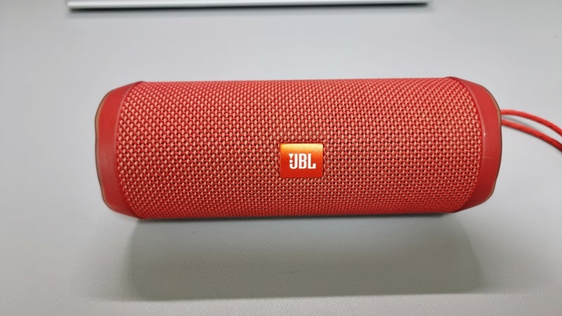 JBL 미니 블루투스 스피커 플립4 5년 실사용 후기 FLIP6 스펙 비교 : 네이버 블로그