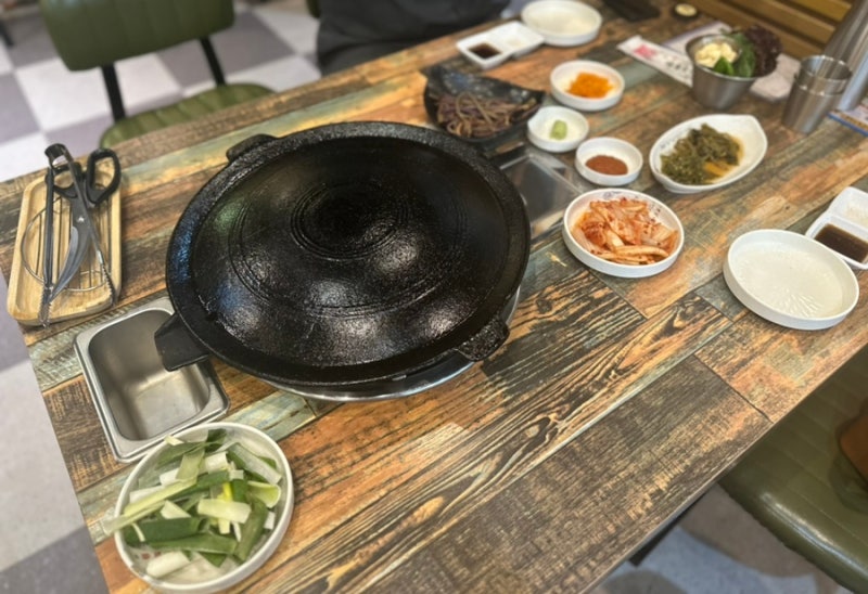 대구 성서 성서삼겹살 성서 맛집 구워주는고깃집 3식이왕솥뚜껑삼겹살본점 네이버 블로그