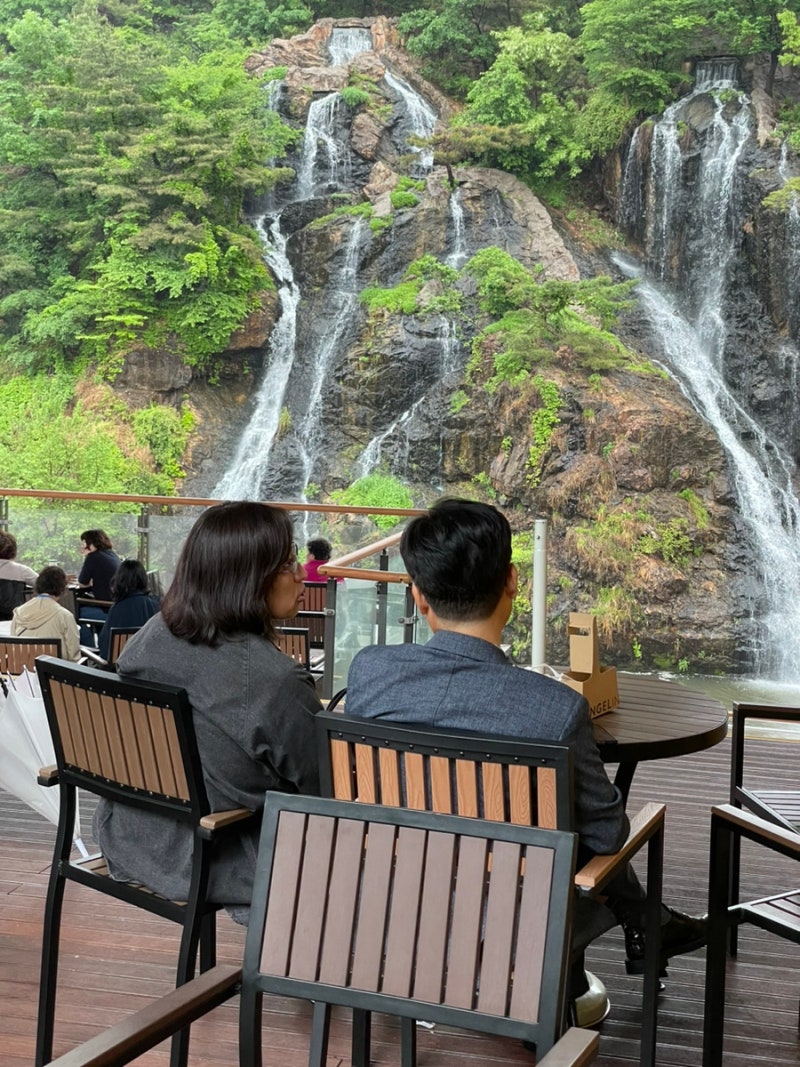 서울 홍제천 폭포카페더위 날리는 인공폭포 시간부터 카페폭포 이용 방법까지ft주차 네이버 블로그