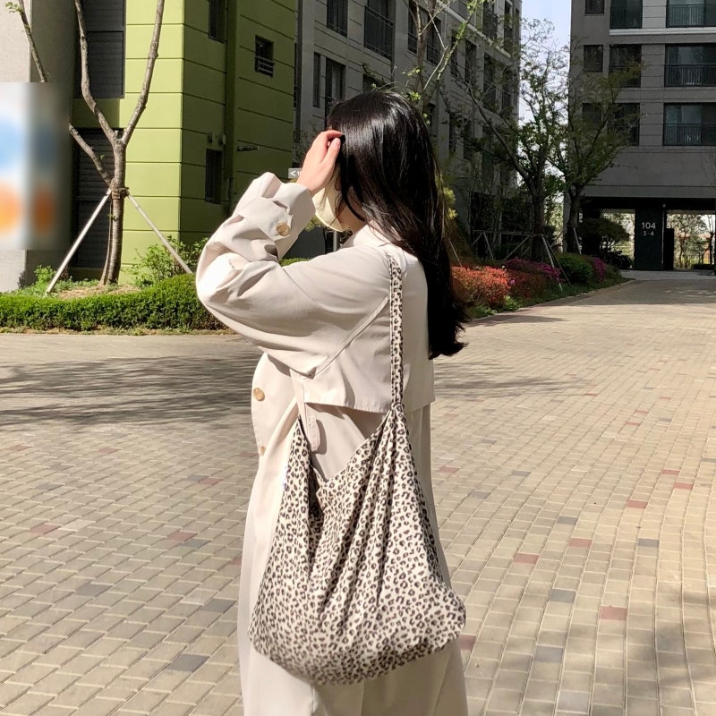 내돈내산 송혜교 이미스 에코백 레오파드 호피 코디 장단점 착용리뷰 네이버 블로그