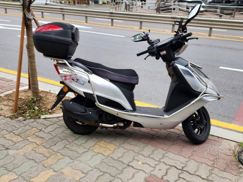 오토바이 면허 나이 몇살 125cc 기준 원동기 2종 소형 다르다 자동차 운전면허 2종 오토 1종 보통으로 탈 수 있을까