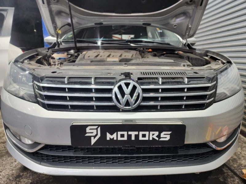 Vw 폭스바겐 파사트 브레이크패드 디스크 교환 제동시 드르륵 소음 핸들 차량 떨림 발생 예방정비 제동력 떨어짐 위험한상황입니다