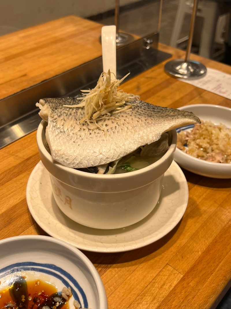 [대만🇹🇼] (20230312-0316) 4박 5일 자유여행 1일차-2 :암바타이베이 중산, 융캉공원,썬메리펑리수,천진총좌삥 ...