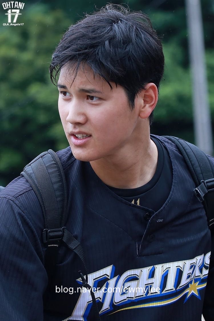 전세계 야구 1위 연봉 오타니 쇼헤이 이적 집안 부모님 통장 키 나이 인스타 프로필 ⭕️어머니 아버지 엄마 트레이드 가능성 ...