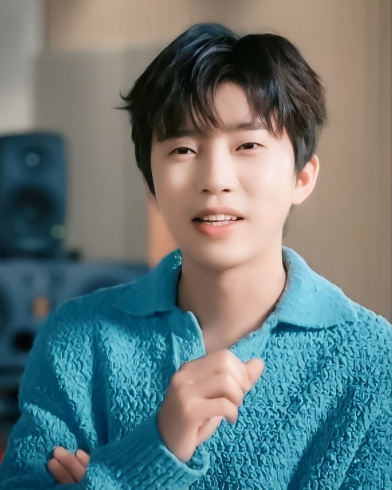 임영웅 단독 리얼리티 예능 ‘마이 리틀 히어로’ 선공개 영상 공개! 27일(토) 오후 9시 25분 KBS2 첫 방송! : 네이버 블로그