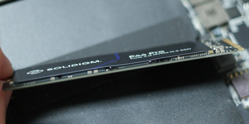 SK하이닉스 P41 동급 성능! Hynix 자회사 Solidigm의 PCIe 4.0 솔리다임 P44 Pro 2TB M.2 ...
