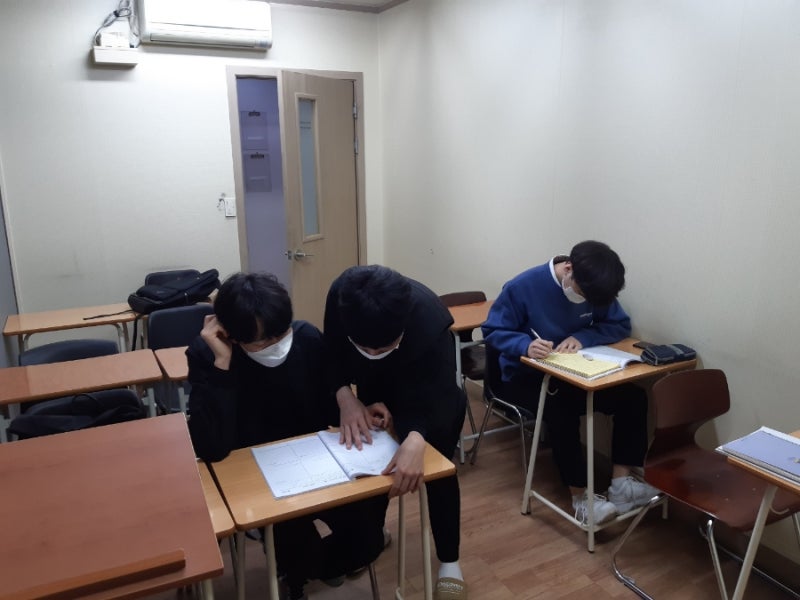 중등부터 고등까지 믿고 맡길 수 있는 공부의정석학원 영통구청관 네이버 블로그