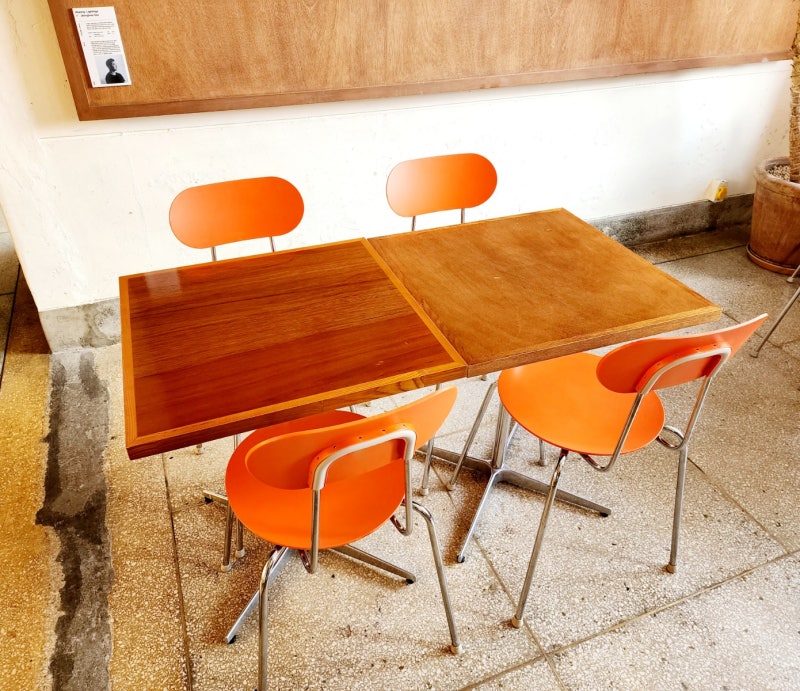 동인천 개항로 카페 "일광 전구 라이트 하우스" - 특색 있는 공간 + 커피 + 디저트 ♥ : 네이버 블로그