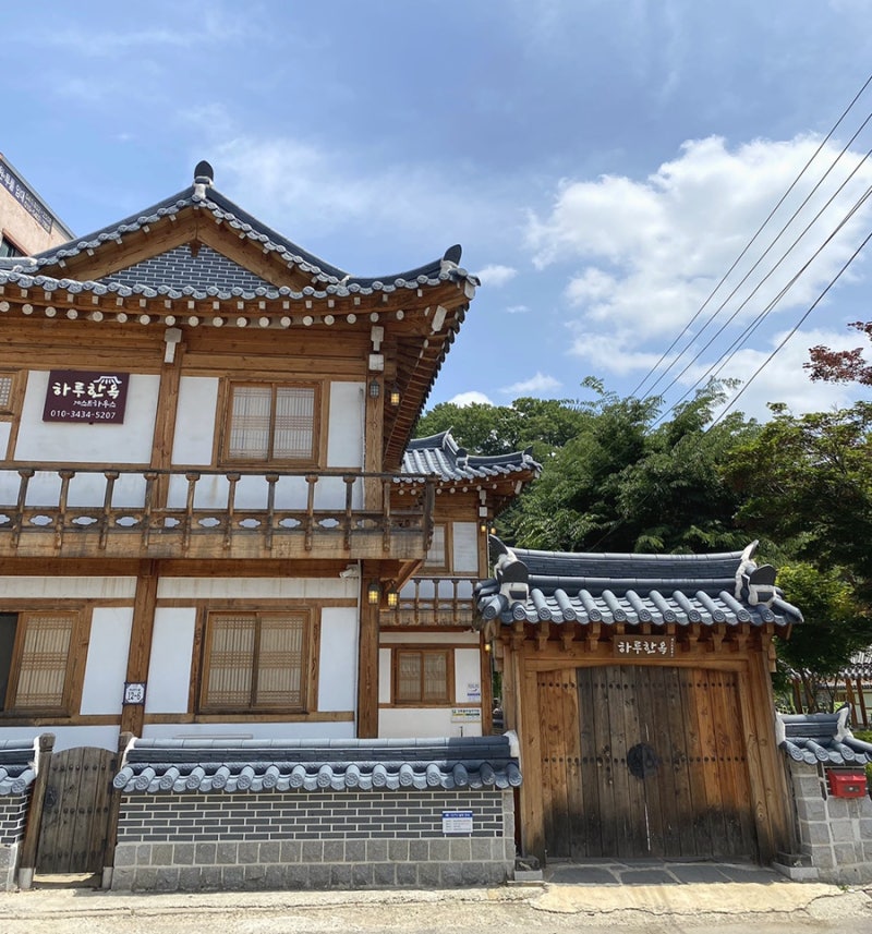 충남공주1박2일 뚜벅이 여행 코스 추천 하루한옥 숙소 공주고마나루 곰골식당 밤잉도넛 베이커리밤마을 하루카페