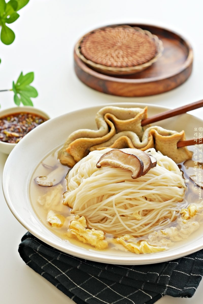 멸치 잔치국수 만들기 엄지척 멸치국수 어묵 잔치국수 육수 양념장 레시피 네이버 블로그