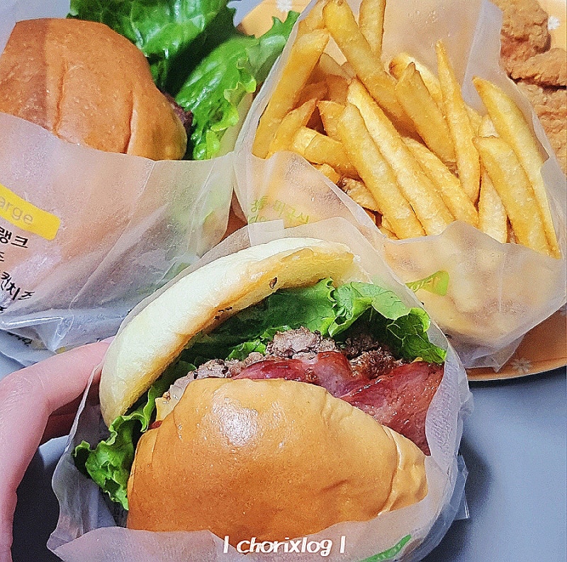 프랭크버거 메뉴 추천 베이컨치즈버거 레귤러 프랭크버거 라지 사이즈 치킨텐더 후기 네이버 블로그