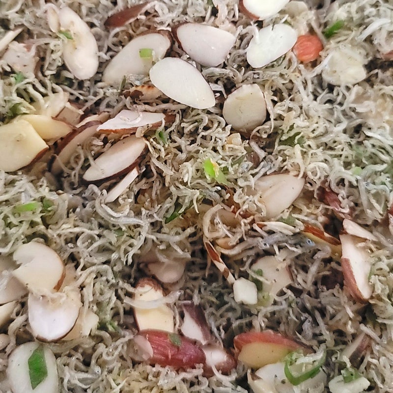 아몬드 멸치볶음 만드는 법 부드럽고 바삭한 견과류 잔멸치볶음 만들기 네이버 블로그