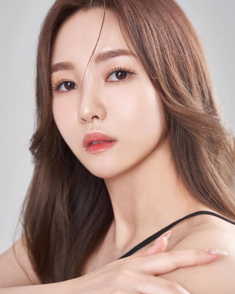 창원 메이크업 창원 프로필사진 창원 데일리 헤어메이크업 사진촬영 메이크업 잘하는곳 창원 증명사진 중아동 증명사진