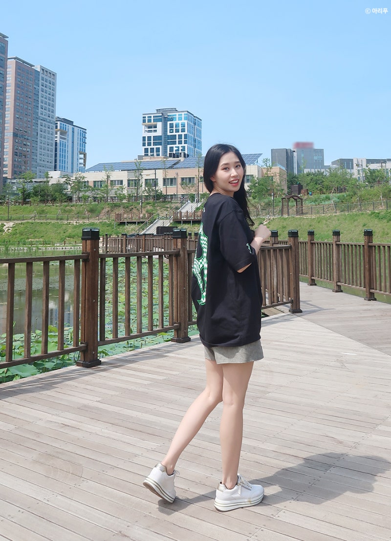 여자 페스티벌코디에 어울리는 오버핏 반팔 티셔츠 입어봤어요 : 네이버 블로그