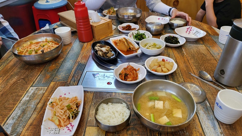 흑산도 맛집 흑산시장 먹거리촌 내 섬나라 식당 물회 And 백반 점심식사 한 끼 후기 흑산도항 회맛집 추천 음식 맛 좋고