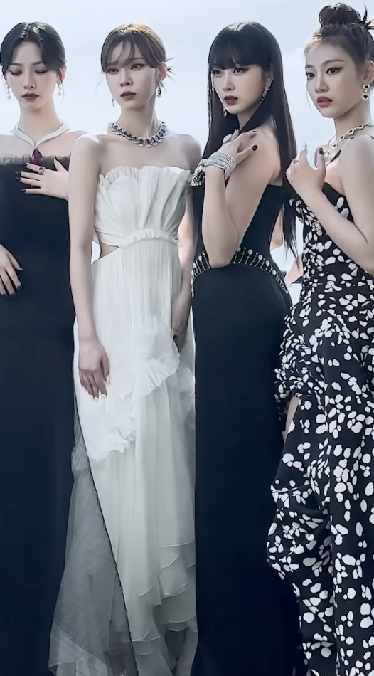 카리나 겨절 묵직 과사 배경화면 모음 프로필 인스타 : 네이버 블로그