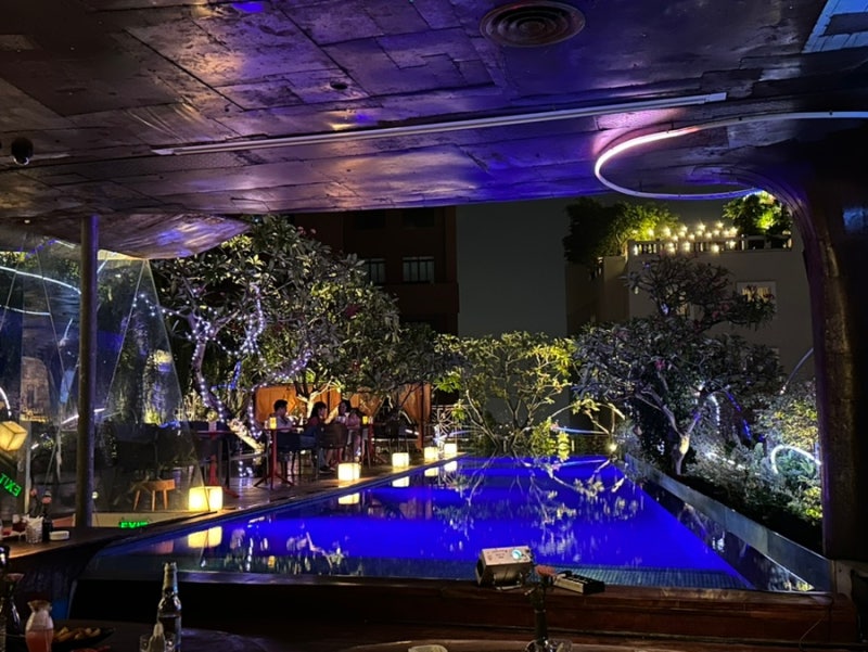 호치민 루프탑바 rooty bar 더 미스트 동코이 호텔 수영장 : 네이버 블로그