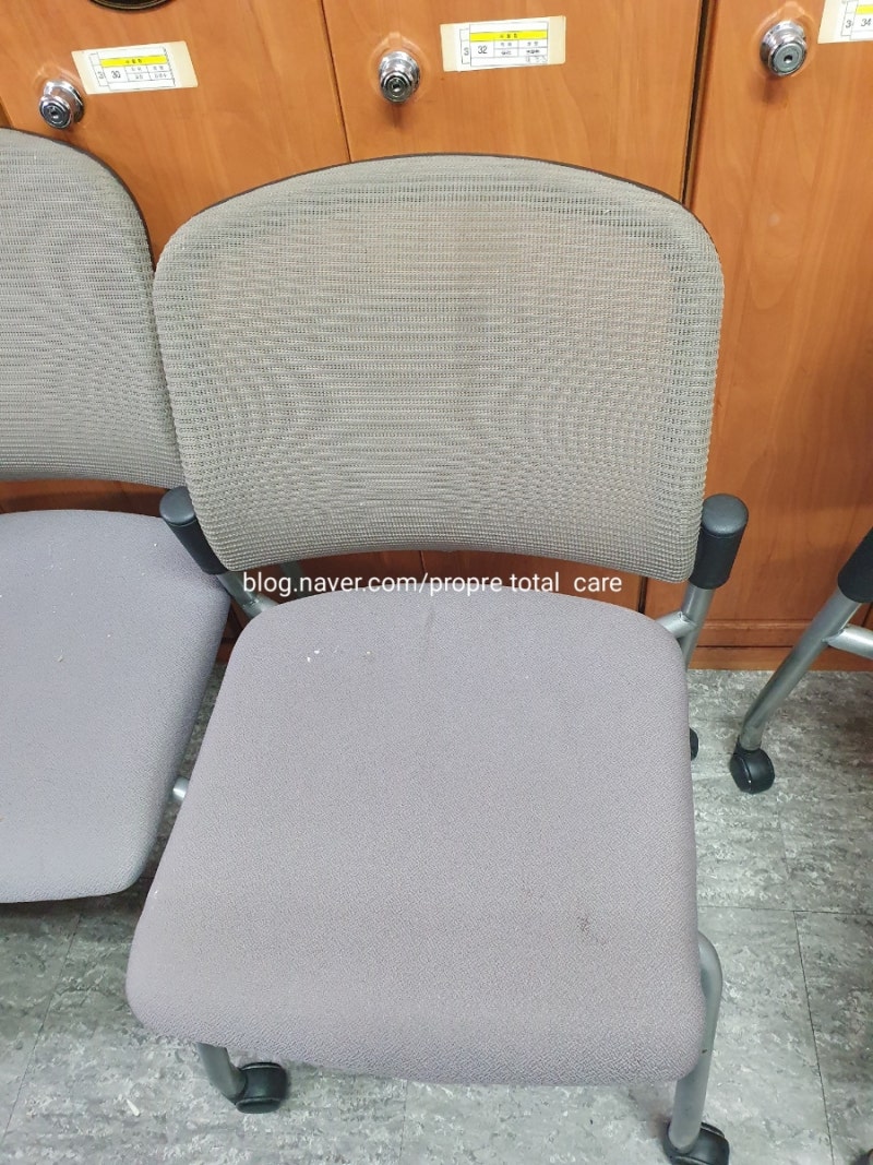 회의실 의자 얼룩제거 및 살균 청소 포포토탈케어