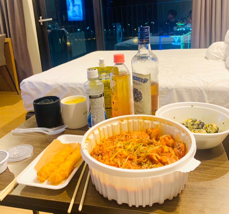 여수 호텔 유탑 마리나 호텔and리조트 오션디럭스더블 룸컨디션 수영장 조식 배달음식 네이버 블로그
