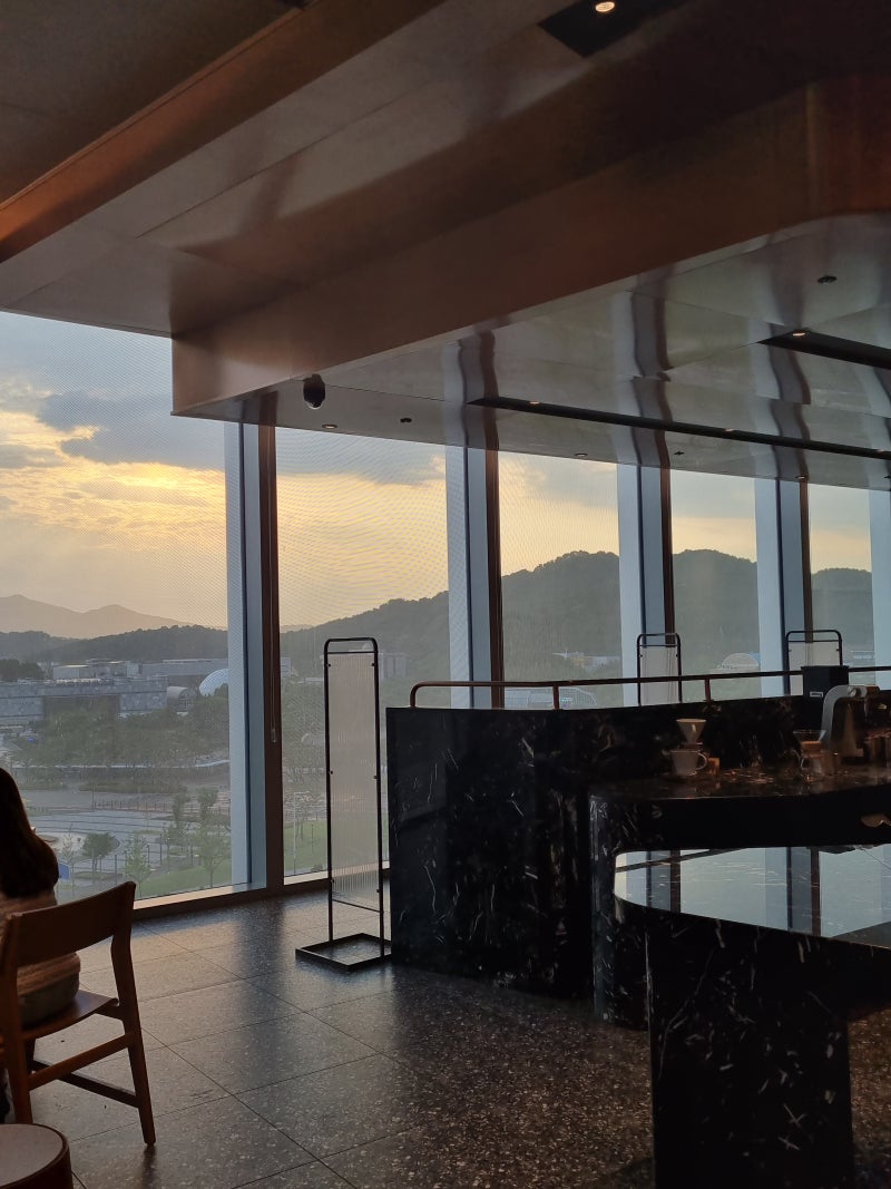 대전 신세계백화점 스타벅스 리저브 카페 프리퀀시 포인트 이벤트 신메뉴 복숭아 피치요거트블랜디드 네이버 블로그