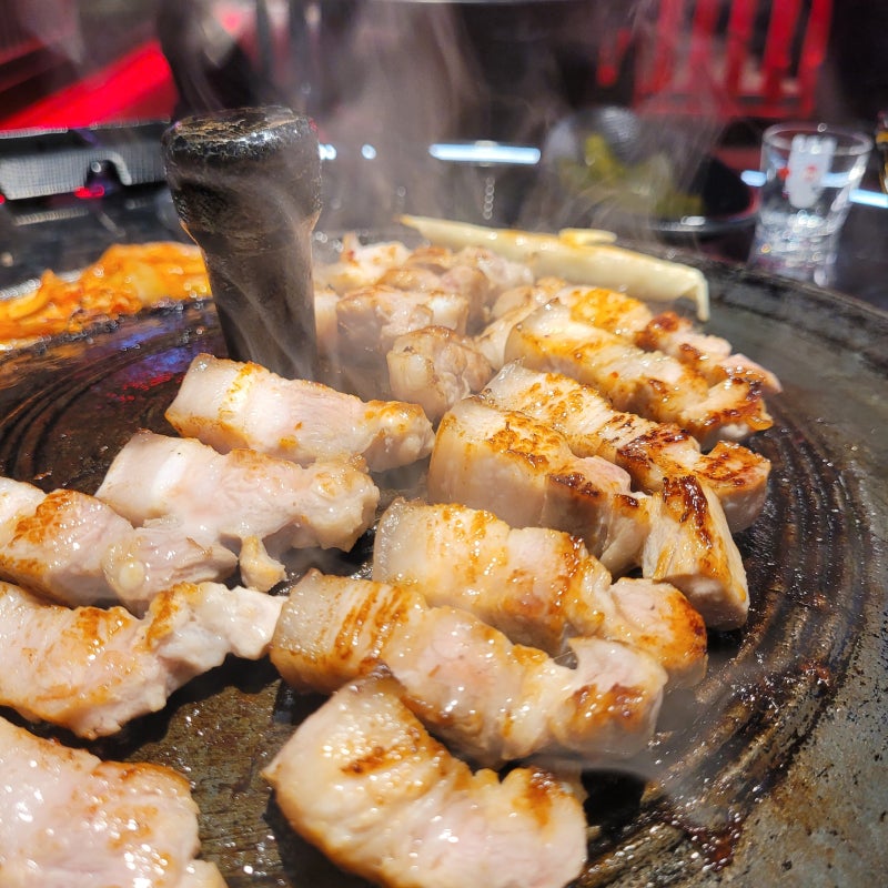 정육점김씨 요즘 핫한 마산 합성동 고기집 쫀득한 솥뚜껑 삼겹살 맛집 네이버 블로그