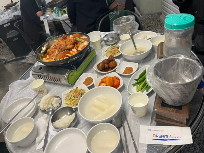 염창역 맛집 술이 땡기는 매운 맛 유림 닭도리탕 방문 후기 내돈내산 네이버 블로그